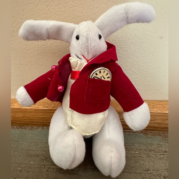 Marie Osmond | Toys | Vintage White Rabbit Alice In Wonderland Marie ...